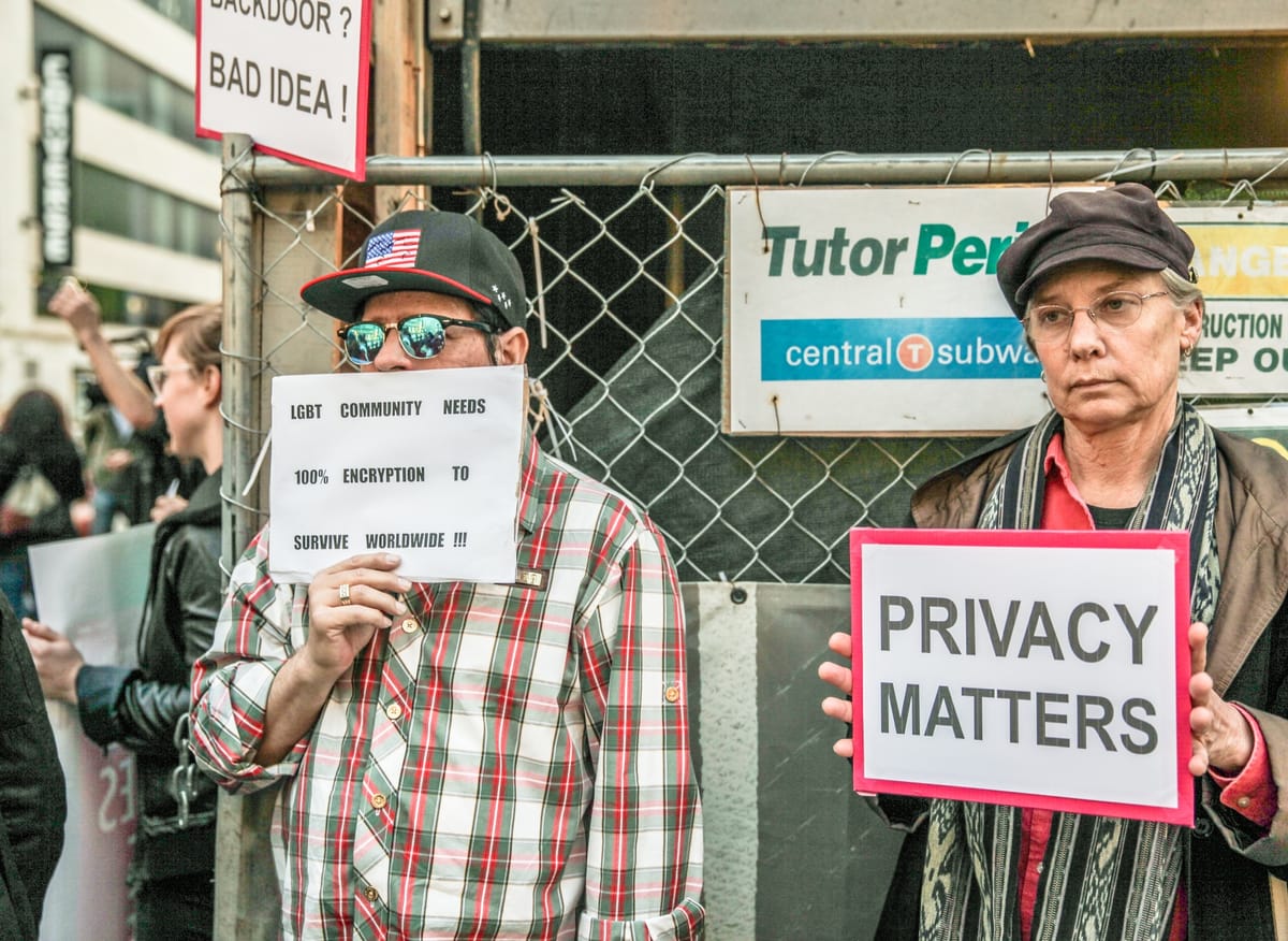 What happens if the FBI wins its iPhone fight? - The Parallax