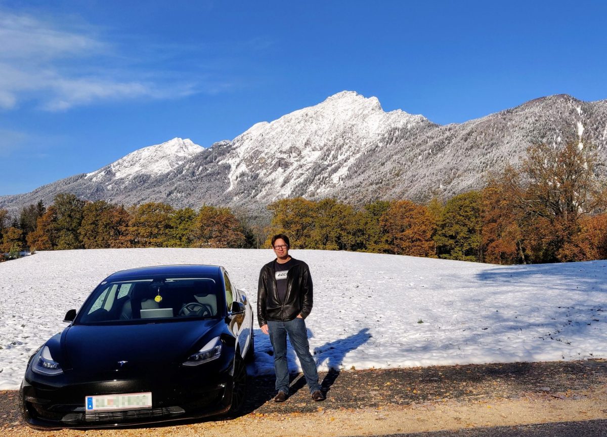 Have A Tesla Model 3 This App Can Track Its Location The Parallax